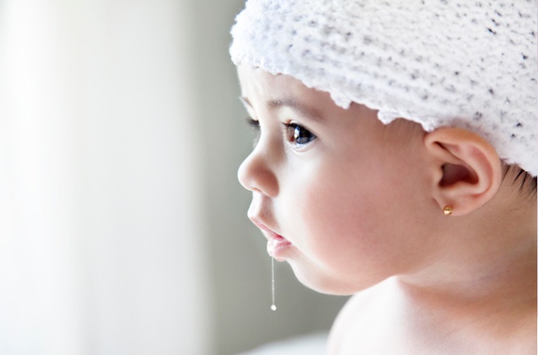 Drooling in Kids: Causes, Tips and Foods to Manage it